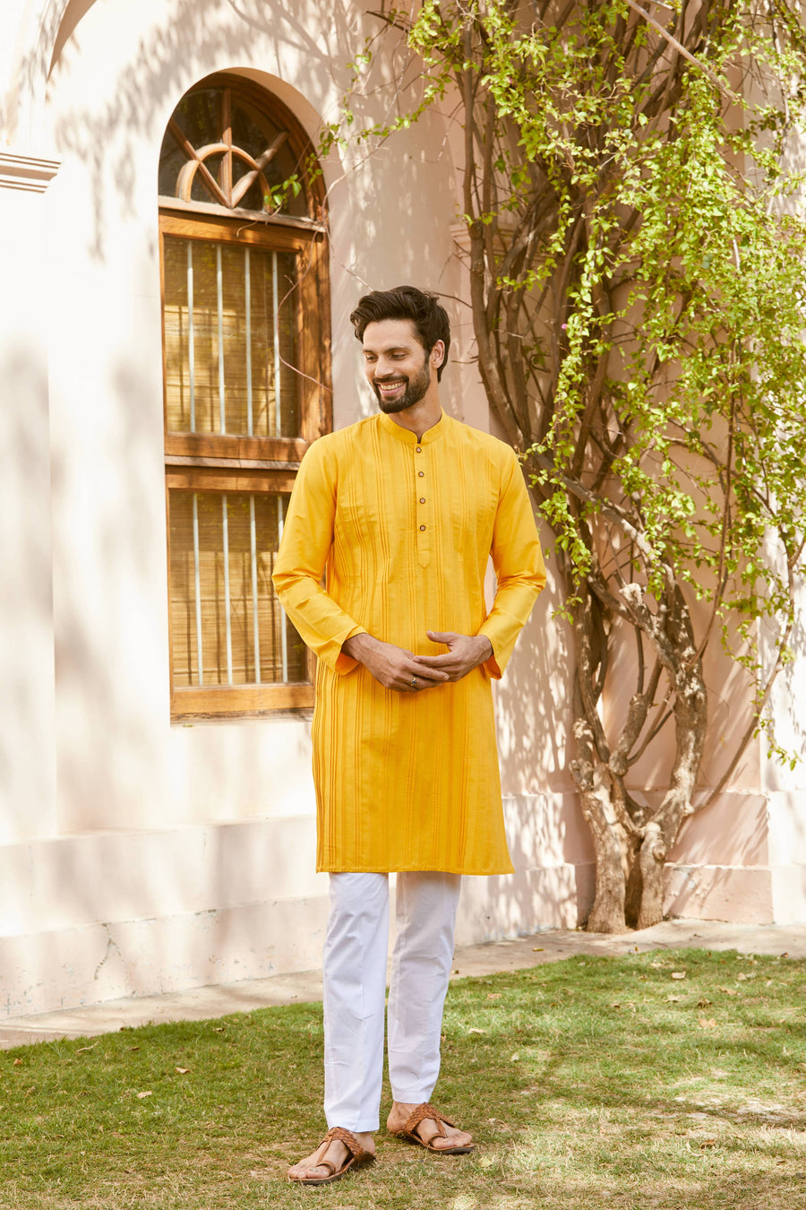 See Designs: Buy Ethnic Wear Online