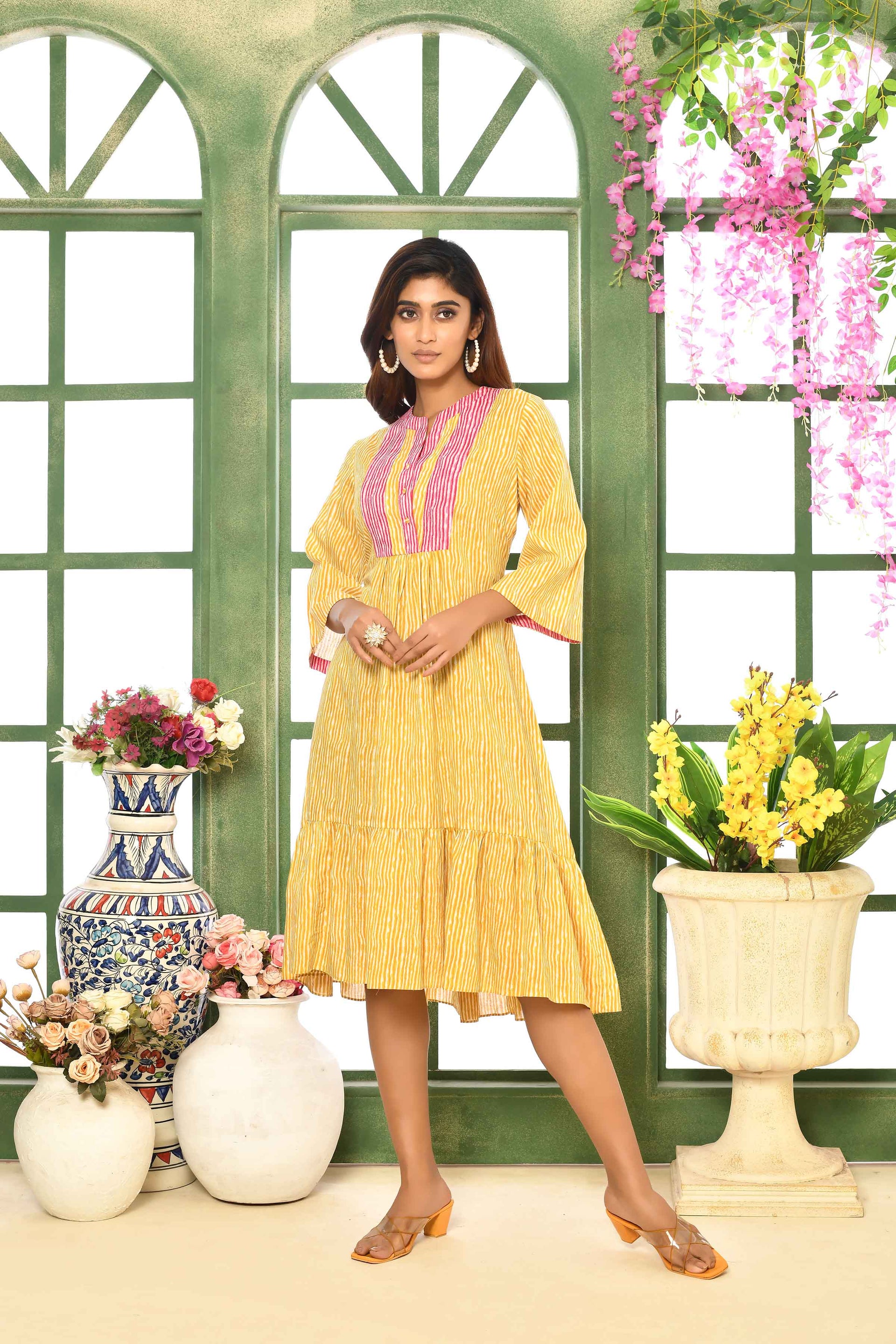 See Designs: Buy Ethnic Wear Online